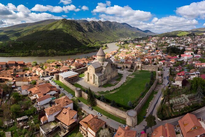 Private Riverboat Tour in Tbilisi and Mtskheta with Wine Stories - The Chronicles of Georgia: Monumental Art and History in One