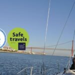 Private Romantic cruise with sparkling wine- 2-Hour- Lisbon - The Yacht and the Service