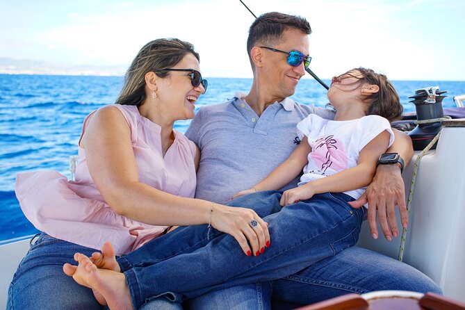Private Sailing Experience Barcelona from Port Olimpic up 11 Guests - Key Points