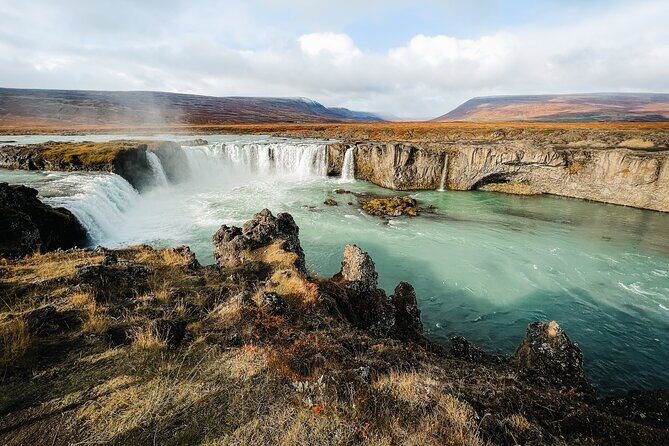 Private Shore Excursion in Godafoss Waterfall Myvatn and Baths - Who Should Consider This Tour?
