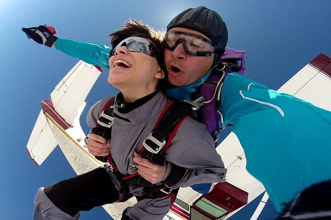 Private Skydiving Experience In Belgrade - Key Points