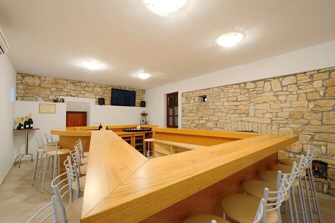 Private Sparkling Wine Tasting in Istria - The Itinerary in Detail