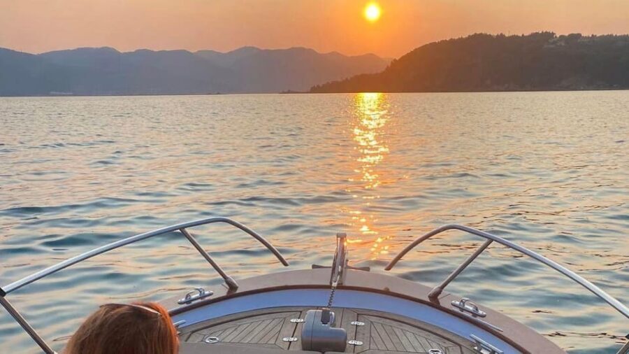 Private Sunset Boat Tour with Aperitif in Portofino Gulf - The Itinerary Breakdown