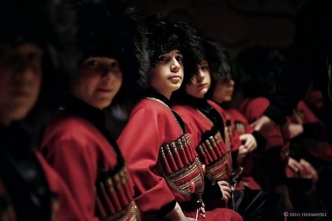 Private Tbilisi City Tour and Dinner with Folk Show - Key Points: