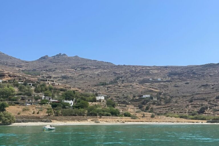 Private Tinos Boat Cruise - What’s Included and What You’ll Need to Bring