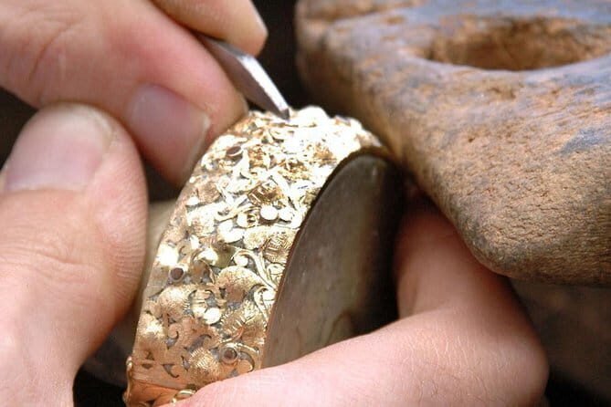 Private Tour Around Local Handcrafts - The Sum Up