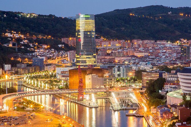 Private Tour Bilbao, Guggenheim & Gaztelugatxe from San Sebastian - Key Points