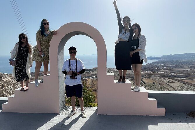 Private tour experience in Santorini island - Who Should Consider This Tour?