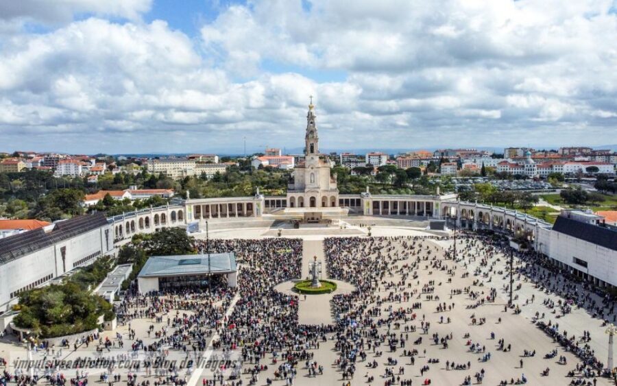 Private Tour from Lisbon: Fátima, Batalha, Óbidos & Nazare. - An In-Depth Look at the Tour Experience