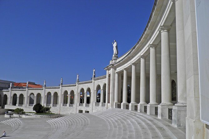 Private Tour From Lisbon: Fátima Sanctuary and Batalha Monastery - What Makes This Tour Valuable for Travelers