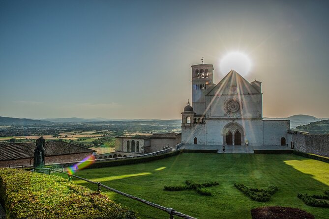 Private Tour in Basilica of St. Francis of Assisi - Discover the Spiritual Majesty of St. Francis Basilica in Assisi with a Private Guided Tour