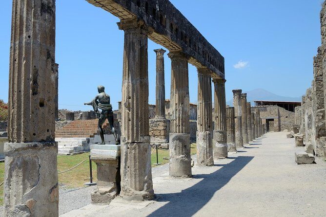 Private Tour Naples and Pompei - Authentic Experiences and Critical Considerations