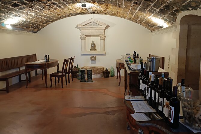 Private Tour of Chania: Wine, Views, and Impressions. - Key Points