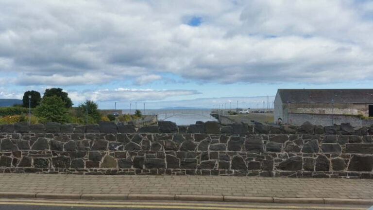 Private Tour of Giant's Causeway - Practical Considerations