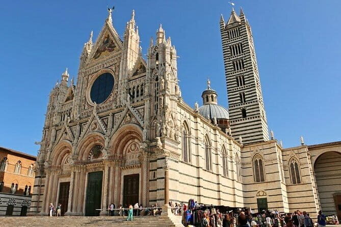Private tour Siena, San Gimignano and Monteriggioni, lunch in the cellar - The Sum Up