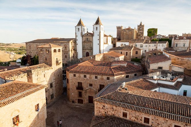 Private Tour to Evora and Merida - World Heritage City of the Roman Empire - An In-Depth Look at the Private Tour to Évora and Mérida: A Journey Through Heritage