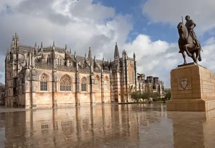 Private Tour to Fátima, Batalha, Nazaré, and Óbidos (10 hours) - What This Tour Means for You