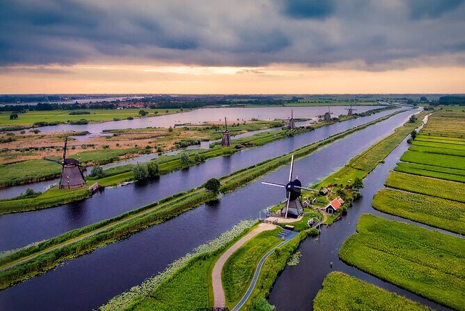 Private tour to Kinderdijk windmills and Delft from Amsterdam - The Itinerary in Detail