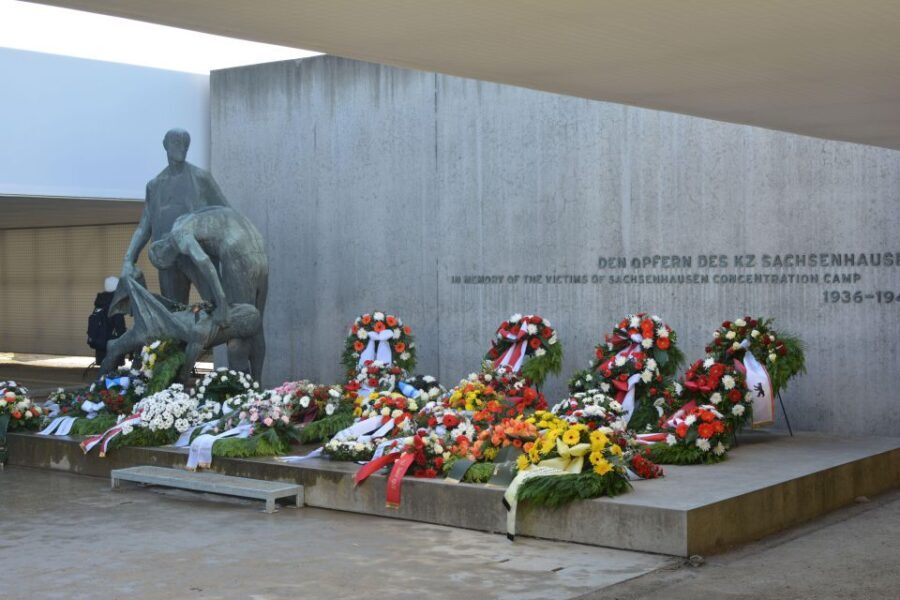 Private Tour to Sachsenhausen Concentration Camp Memorial - Exploring the Itinerary in Detail