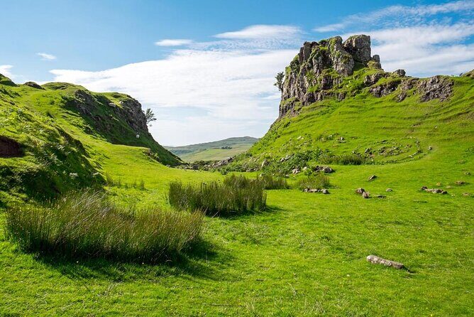 Private Tour to Skye , Fairy Pools , Fairy Glen , Fairy Bridge - Discovering the Magic of Fairy Pools and Fairy Glen