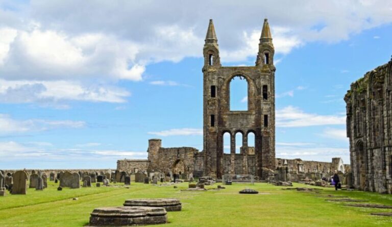 Private tour to St Andrews and the fishing villages of Fife - Transportation & Comfort