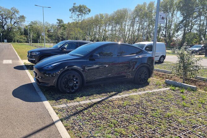 Private transfer by VAN or Electric Car to Marseille - The Route and Timing: Why It Matters