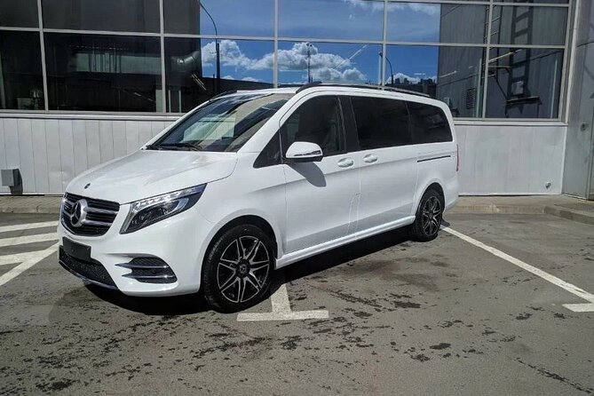 Private Transfer from Bari Cruise Port to Bari Intl Airport (BRI) - Key Points