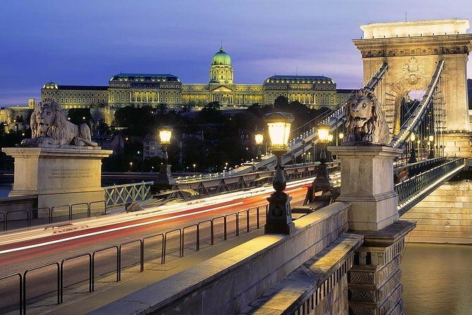 Private Transfer from Bratislava to Budapest, English-speaking driver - Making the Most of the Price