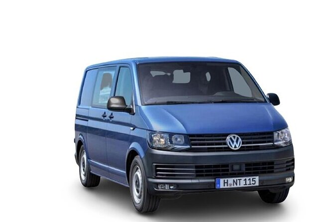 Private Transfer from Dublin airport to Dublin city center - One way Minivan - Key Points
