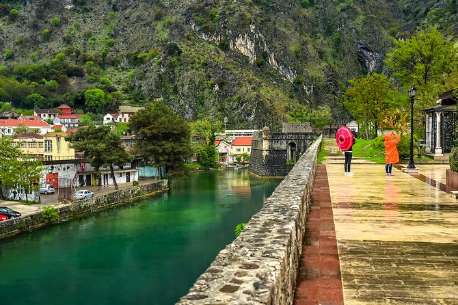 Private Transfer from Dubrovnik to Kotor with Hotel-pick-up and drop off - A Detailed Look at the Private Transfer Experience