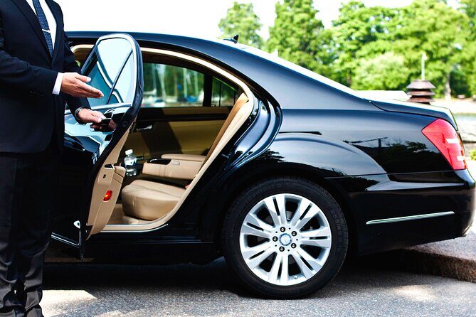 Private Transfer from Fiumicino Airport to Rome - The Vehicle and Comfort
