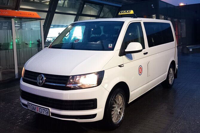 Private Transfer from Keflavik Airport to Reykjavik/surrounding - Who Should Book This?
