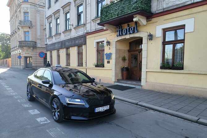 Private transfer from Krakow airport to Krakow - Introduction