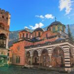Private Transfer From Sofia to Bansko with Rila Monastery Visit - Key Points