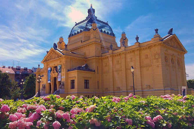 Private Transfer from Split to Zagreb, Hotel-to-hotel, English-speaking driver - Key Points