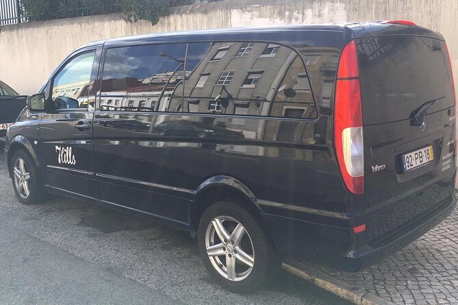 Private Transfer from/to Lisbon Airport to City Centre - Meeting Point and Logistics
