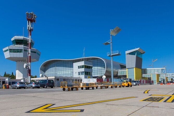 Private transfer (FROM-TO) Sarajevo - Dubrovnik - The Vehicle and Comfort Level