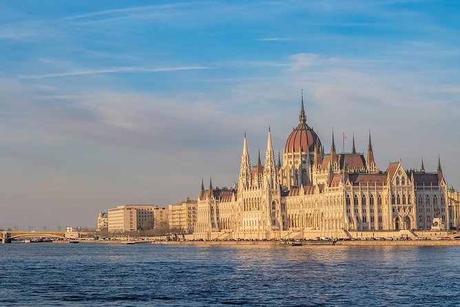 Private Transfer from Zagreb to Budapest with 2 hours for sightseeing - A Handy Way to Journey from Zagreb to Budapest with Sightseeing