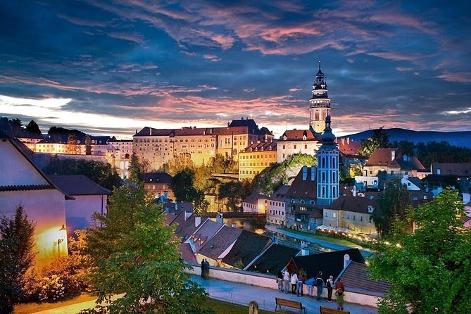 Private transfer in a Sanitized Car Prague to Vienna with 2h stop Cesky Krumlov - The Charm of a Private Transfer from Prague to Vienna