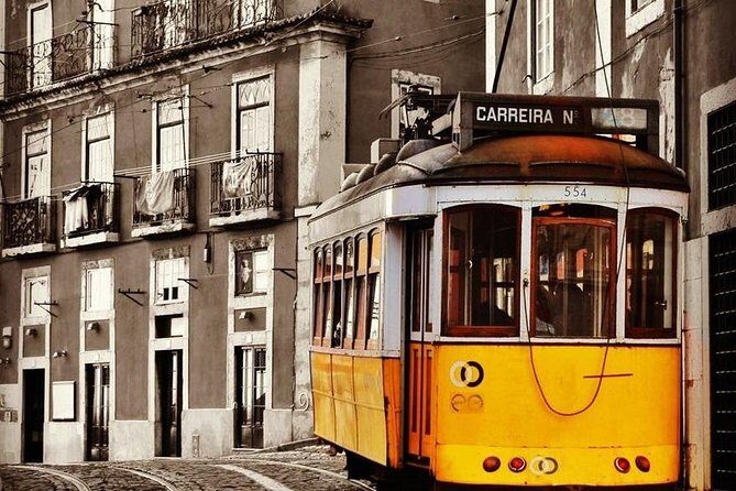 Private Transfer inside Lisbon(3pax) - How it Works and What to Expect