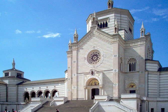 Private Transfer: Milan Airport MXP to Lake Como by Luxury Van - The Itinerary and Experience