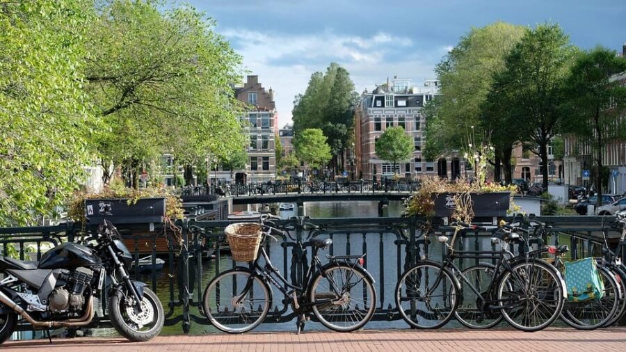 Private Van Gogh Walking Tour through Amsterdam - What’s Included and How It Enhances Your Experience