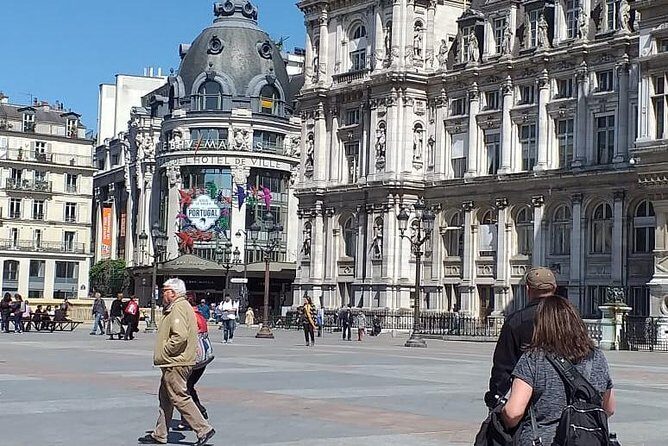 Private vehicle and driver for your Paris - Paris trips. - A Closer Look at the Service