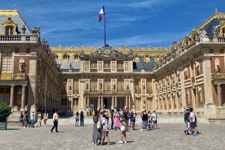 Private Versailles, Gardens, Trianon from Paris by Mercedes - Authenticity and Practicality