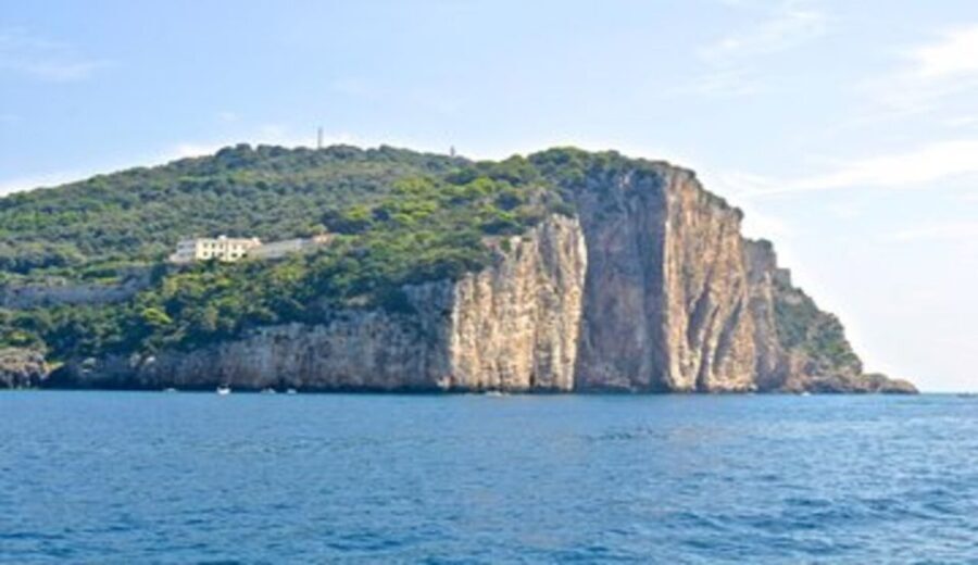 Private VIP day boat cruise to Gaeta and Sperlonga - The Itinerary in Depth
