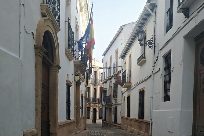 Private visit to Ronda 2 hours - Why Choose a Guided Tour?