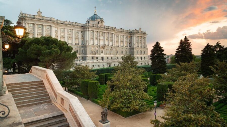 Private Visit to the Royal Palace and Walking Tour of Madrid - Who Will Appreciate This Tour?