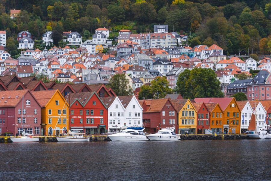 Private Walking Tour- Bergen Classics - The Itinerary Breakdown