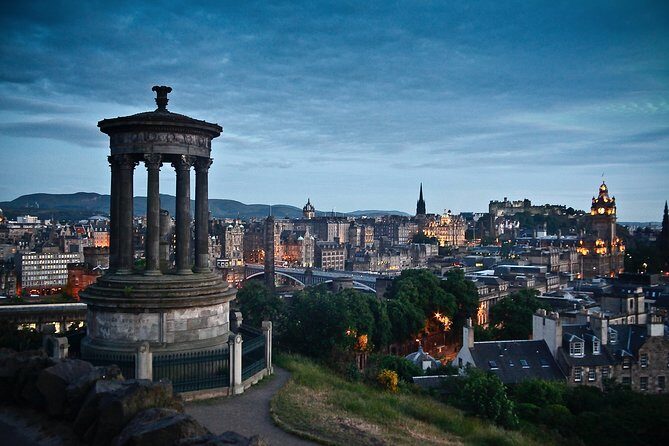 Private Walking Tour: Edinburgh Highlights, including entry to Edinburgh Castle - Itinerary Breakdown: What to Expect