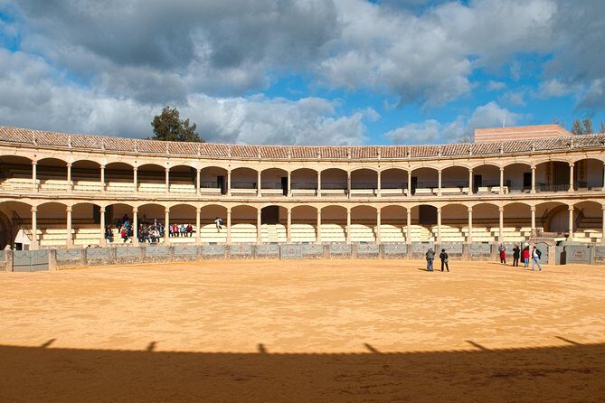 Private Walking Tour of Ronda with official tour guide - What Makes this Tour Stand Out?